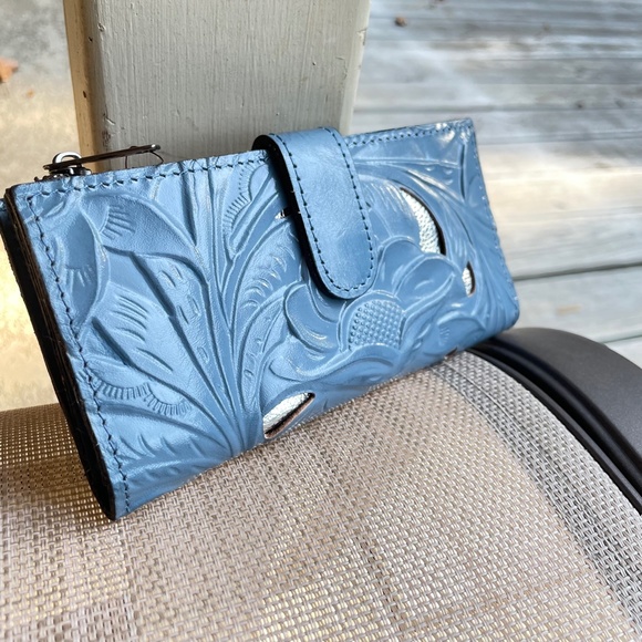 Patricia Nash | Bags | Patricia Nash Nazari Wallet Cutout Tooled Safflower Blue Nwt Msrp 89 ...